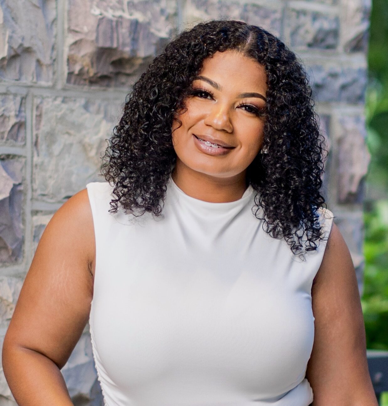 Ana Ryan - Friendship Hospital for Animals